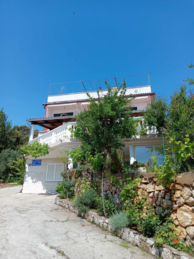 Apartments Julia near the sea, Martinšćica, Cres island, Croatia ...